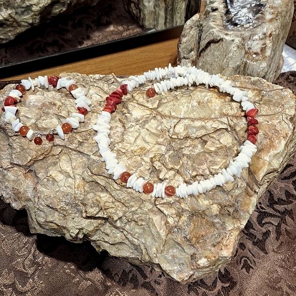 Jewelry | Genuine Carnelian Coral Puca Shell Memory Metal Gorgeous Well ...